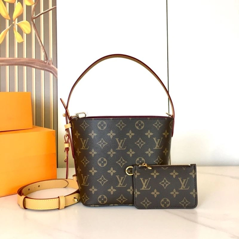 Louis Vuitton Bucket Bags
