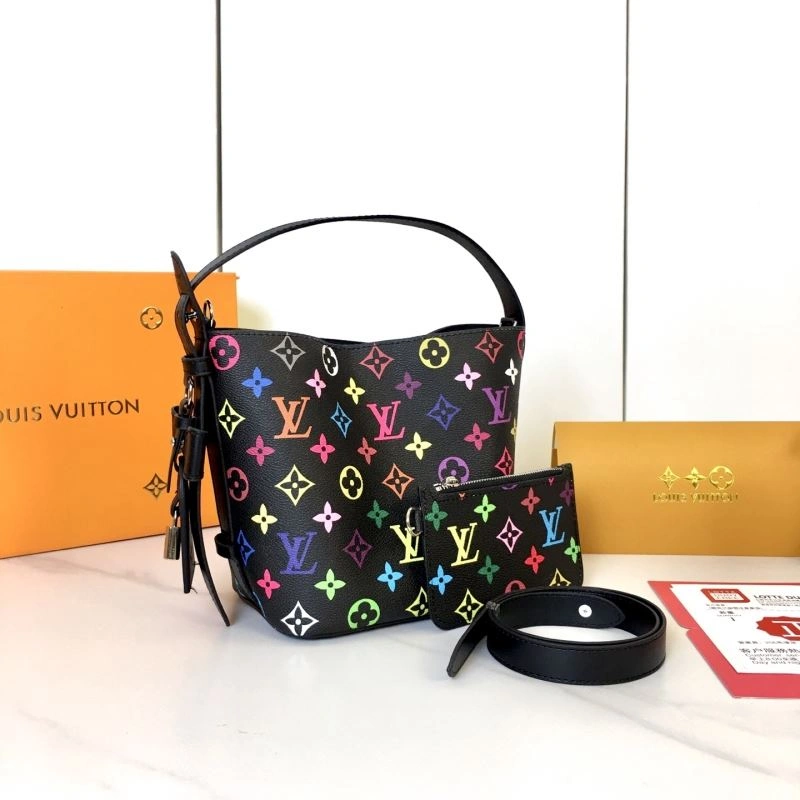 Inexpensive Louis Vuitton Bucket Bags