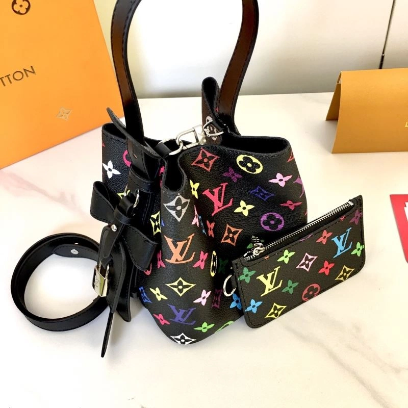 Inexpensive Louis Vuitton Bucket Bags