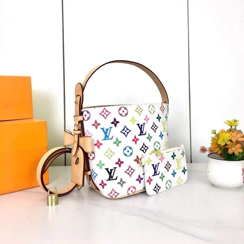 Reasonably priced Louis Vuitton Bucket Bags