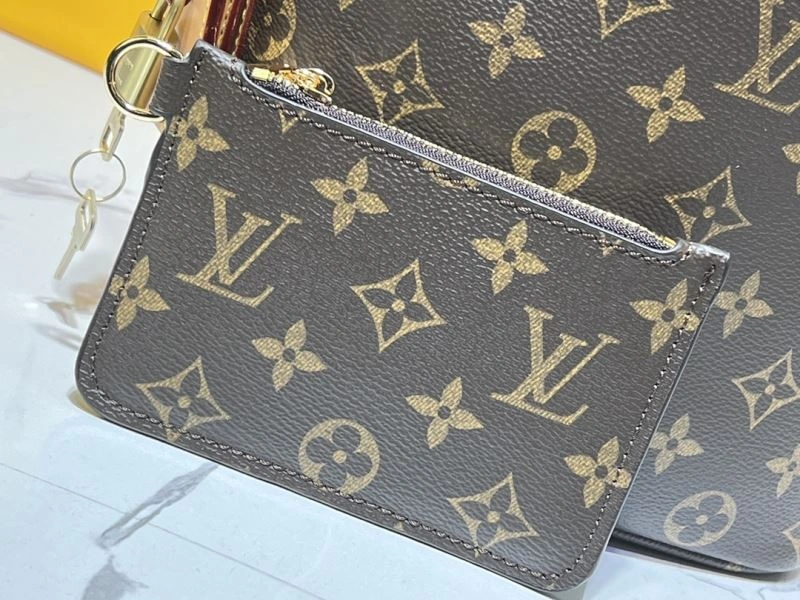 Bargain Louis Vuitton Bucket Bags