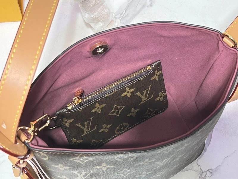 Bargain Louis Vuitton Bucket Bags