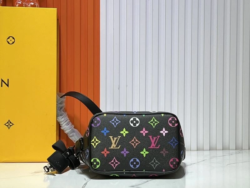 Indistinguishable Louis Vuitton Bucket Bags