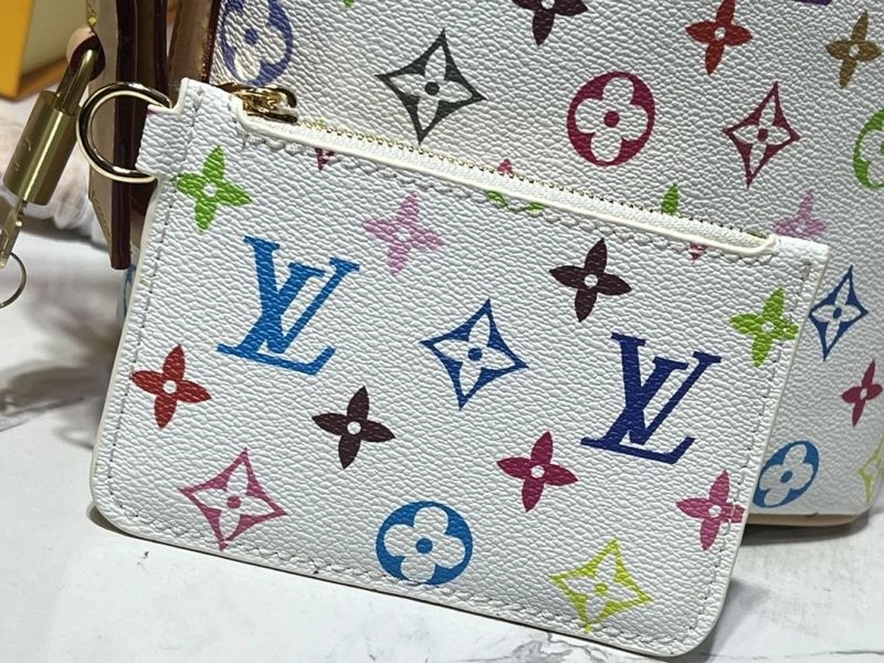 Top match Louis Vuitton Bucket Bags