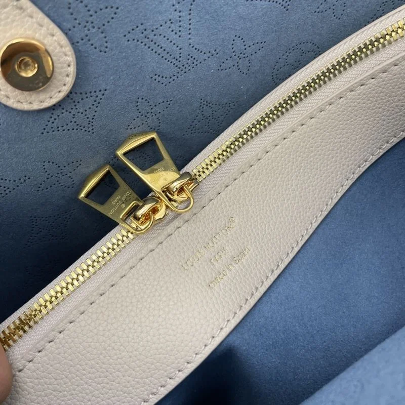 Top mirror Louis Vuitton Bucket Bags