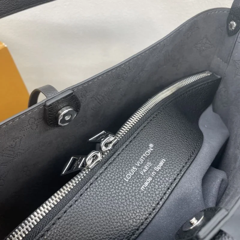 Brand-authenticated Louis Vuitton Bucket Bags