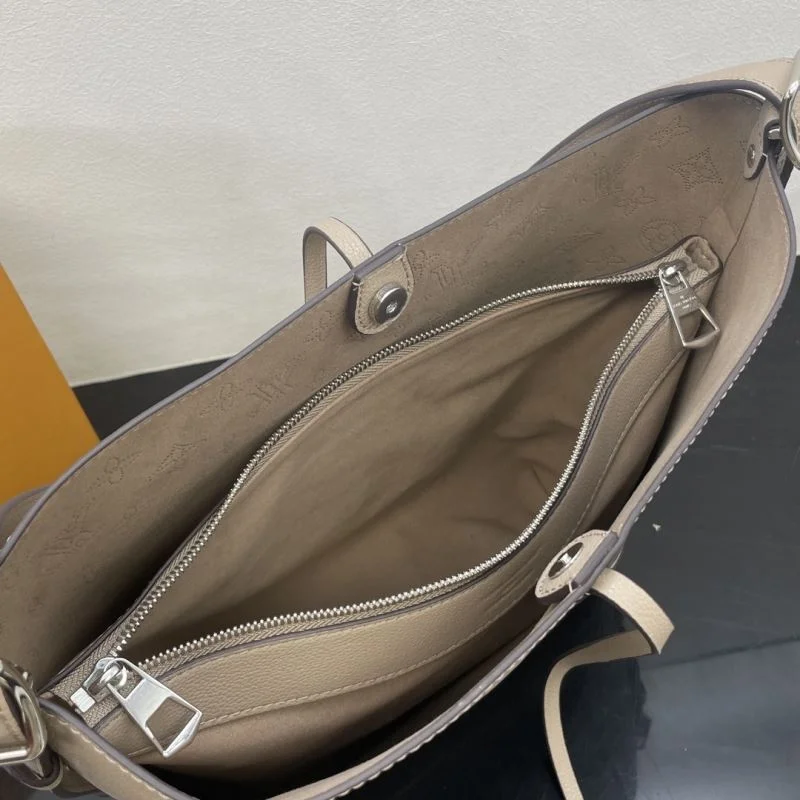 1:1 copy Louis Vuitton Bucket Bags