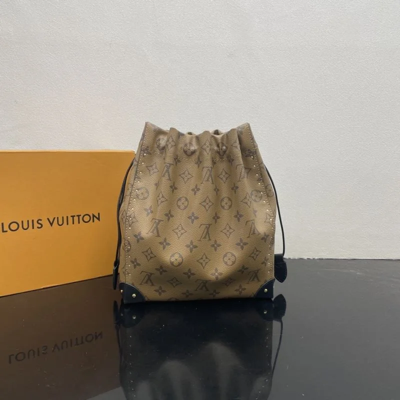 Brand-authenticated Louis Vuitton Bucket Bags