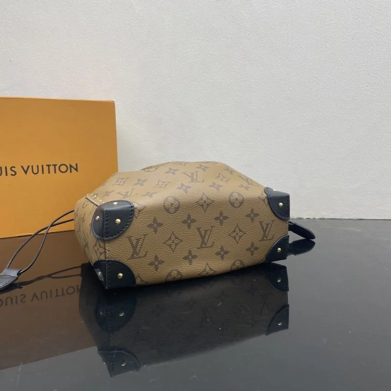 Brand-authenticated Louis Vuitton Bucket Bags