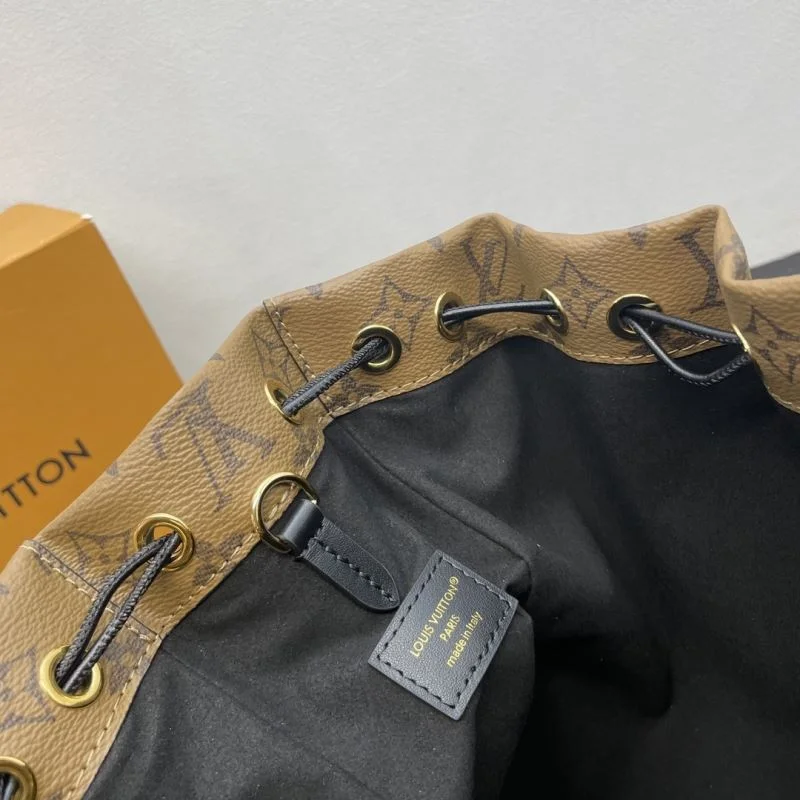 Brand-authenticated Louis Vuitton Bucket Bags
