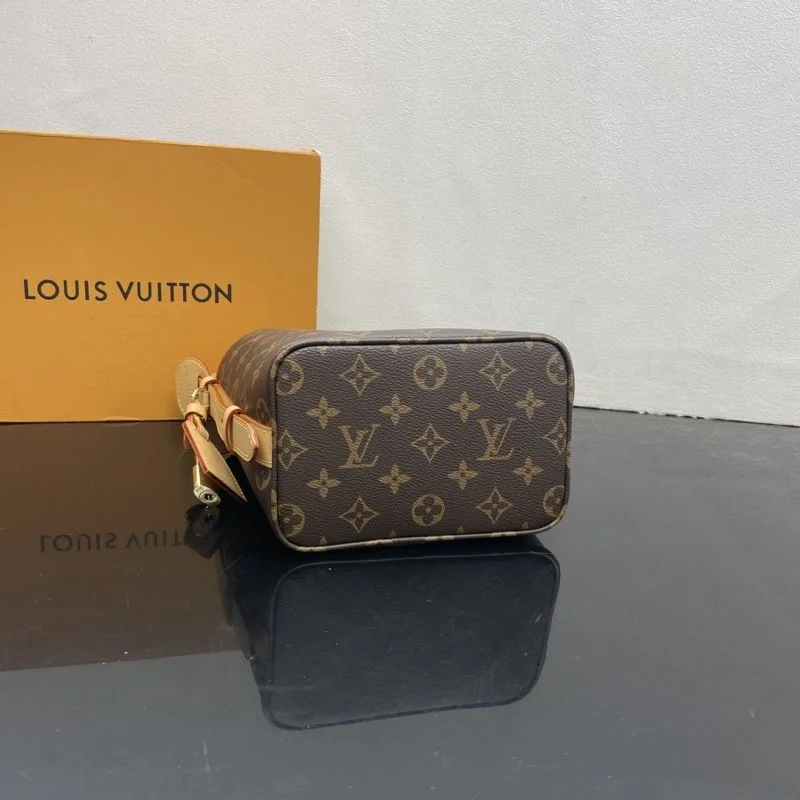 Bargain Louis Vuitton Bucket Bags