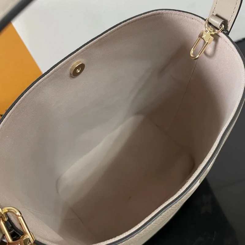 Cut-rate Louis Vuitton Bucket Bags