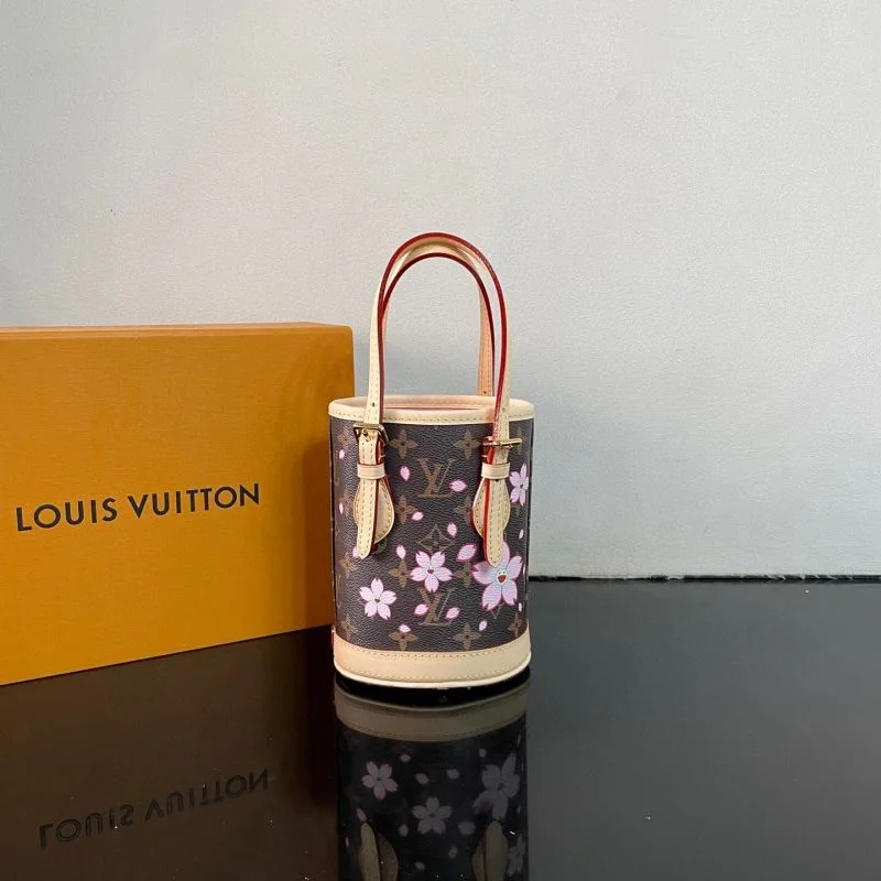 Low-cost Louis Vuitton Bucket Bags