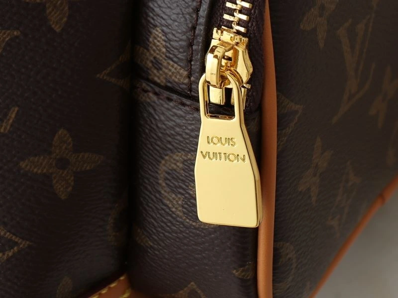 High fidelity Louis Vuitton Bucket Bags