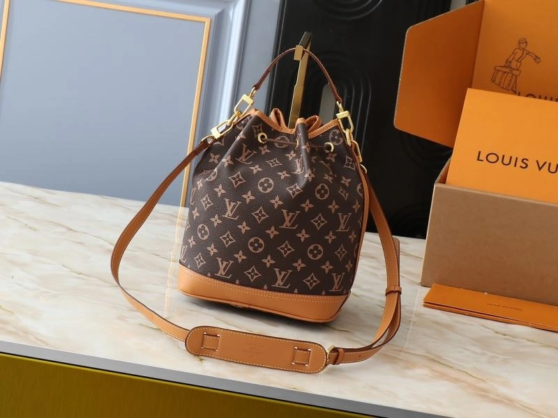 1:1 copy Louis Vuitton Bucket Bags