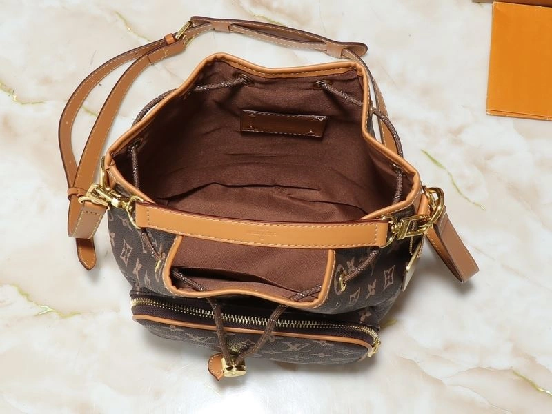 1:1 copy Louis Vuitton Bucket Bags