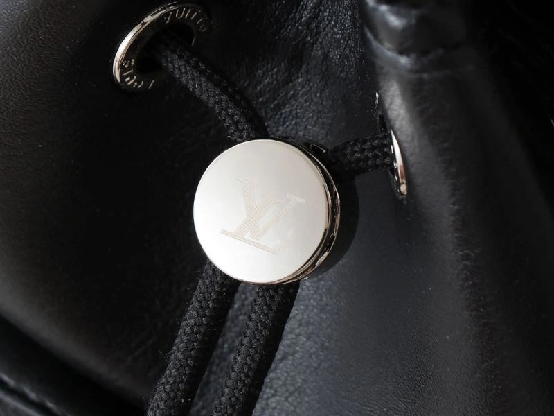 Official Louis Vuitton Bucket Bags