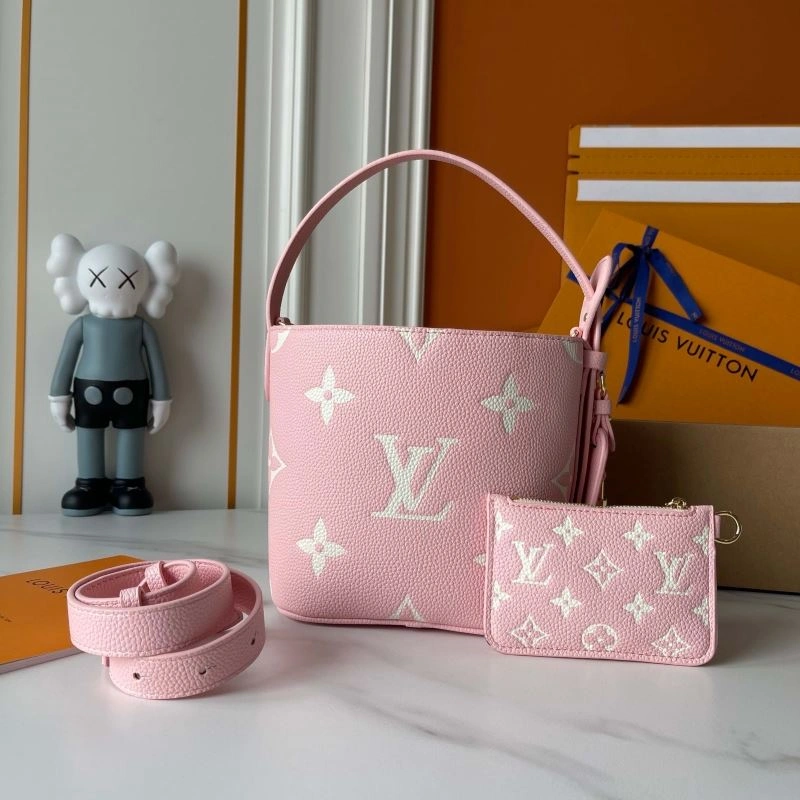 High fidelity Louis Vuitton Bucket Bags