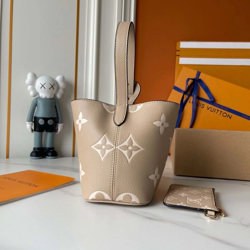 Brand-authenticated Louis Vuitton Bucket Bags