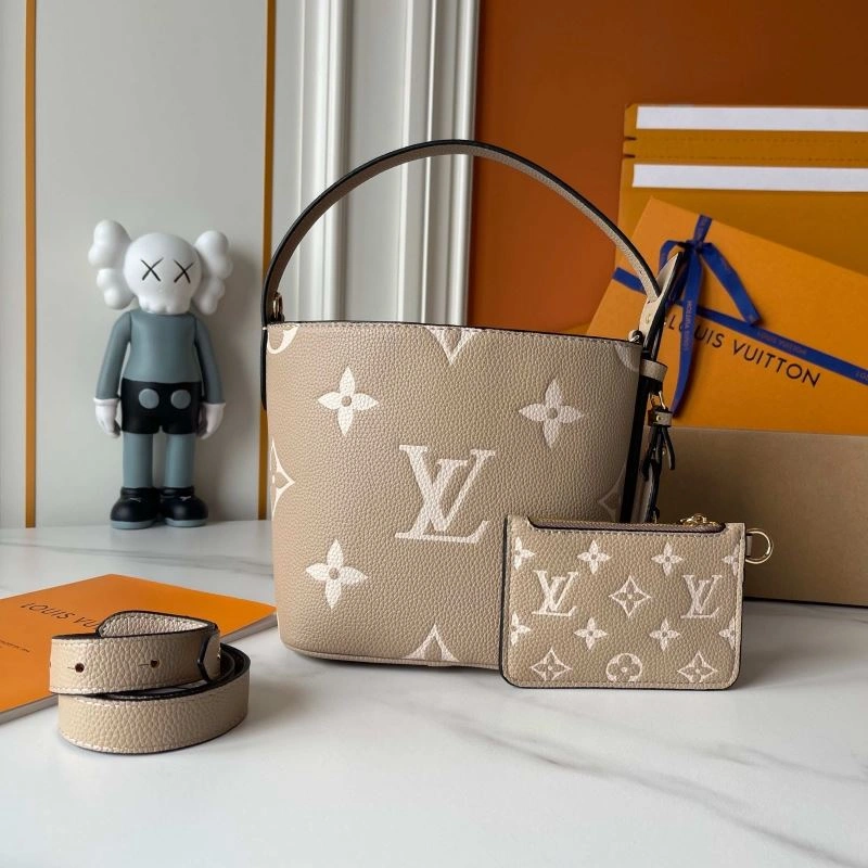 Brand-authenticated Louis Vuitton Bucket Bags