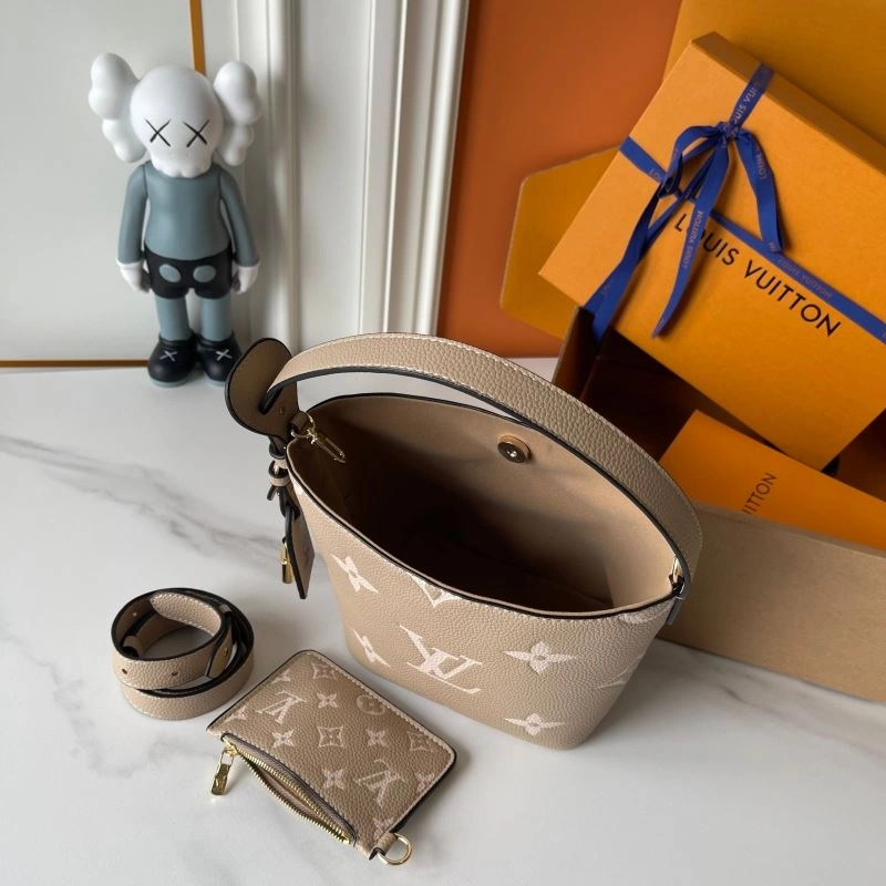 Brand-authenticated Louis Vuitton Bucket Bags