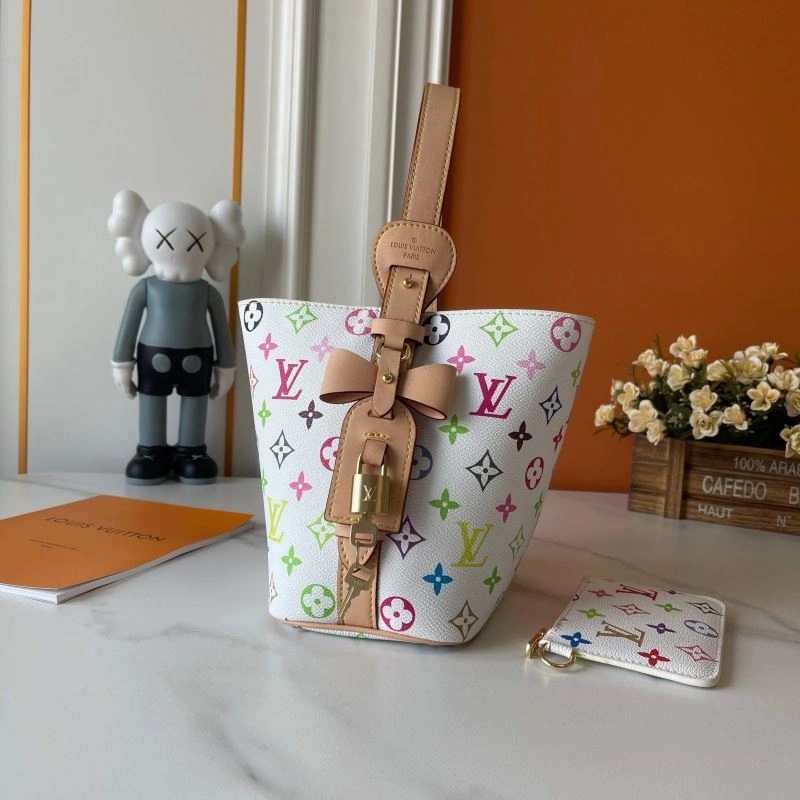 Inexpensive Louis Vuitton Bucket Bags