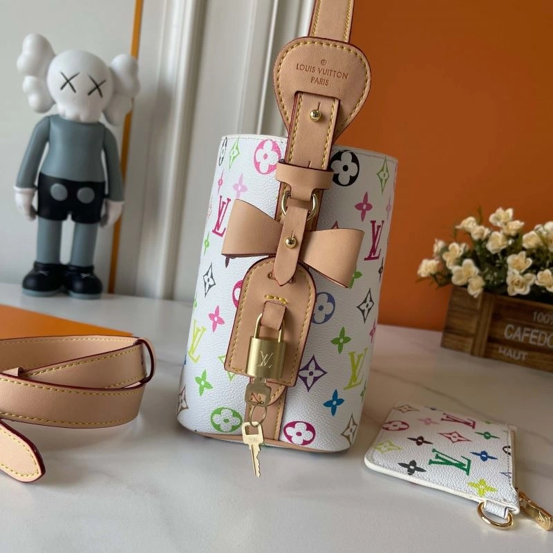 Inexpensive Louis Vuitton Bucket Bags