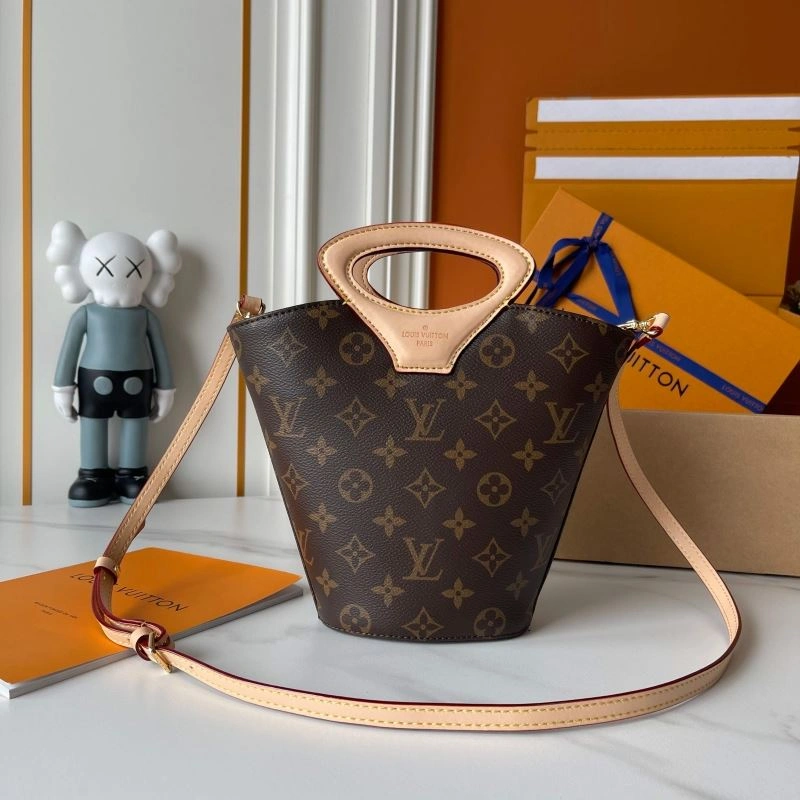 Reasonably priced Louis Vuitton Bucket Bags