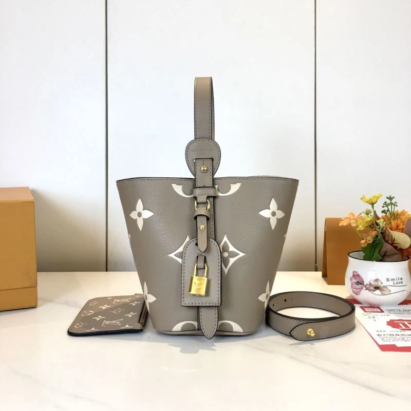 Brand-authenticated Louis Vuitton Bucket Bags