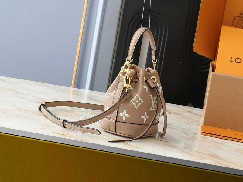 1:1 copy Louis Vuitton Bucket Bags