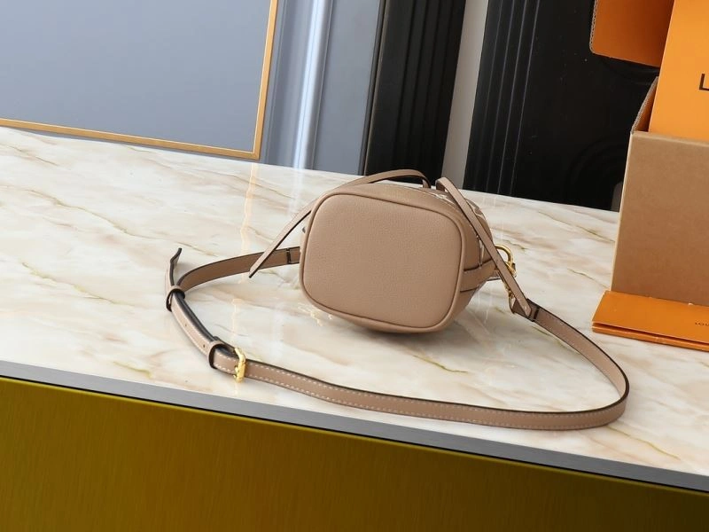 1:1 copy Louis Vuitton Bucket Bags
