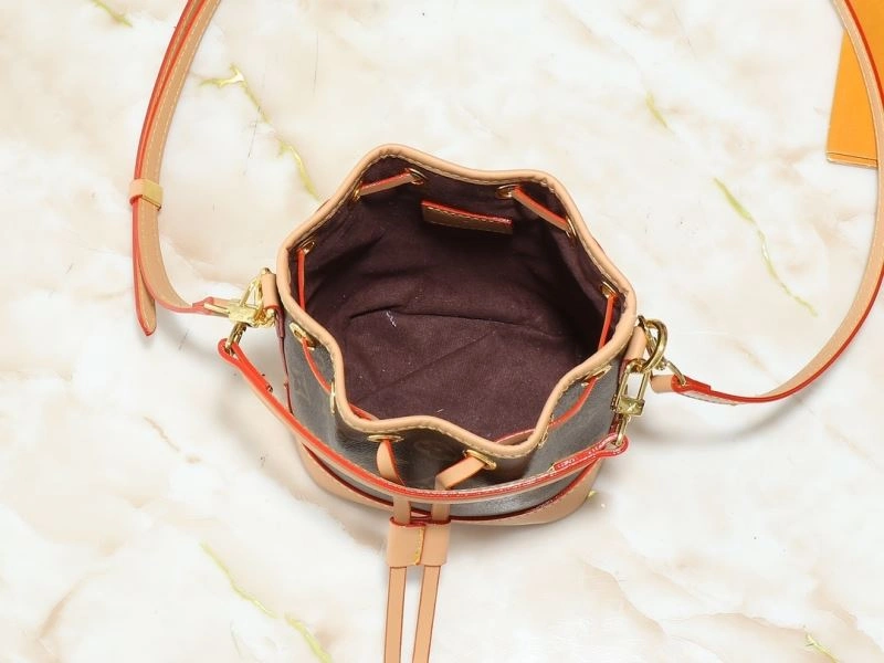 Reasonably priced Louis Vuitton Bucket Bags