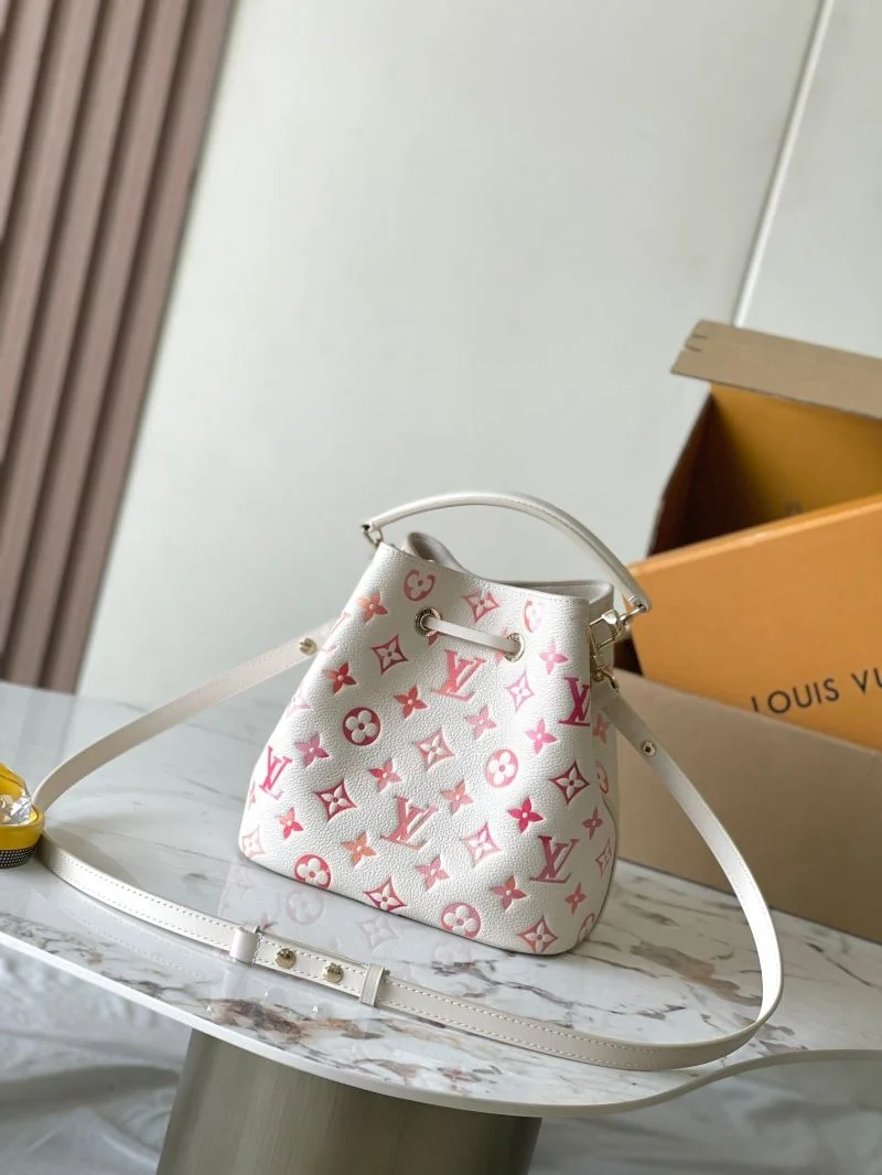 Discounted Louis Vuitton Bucket Bags