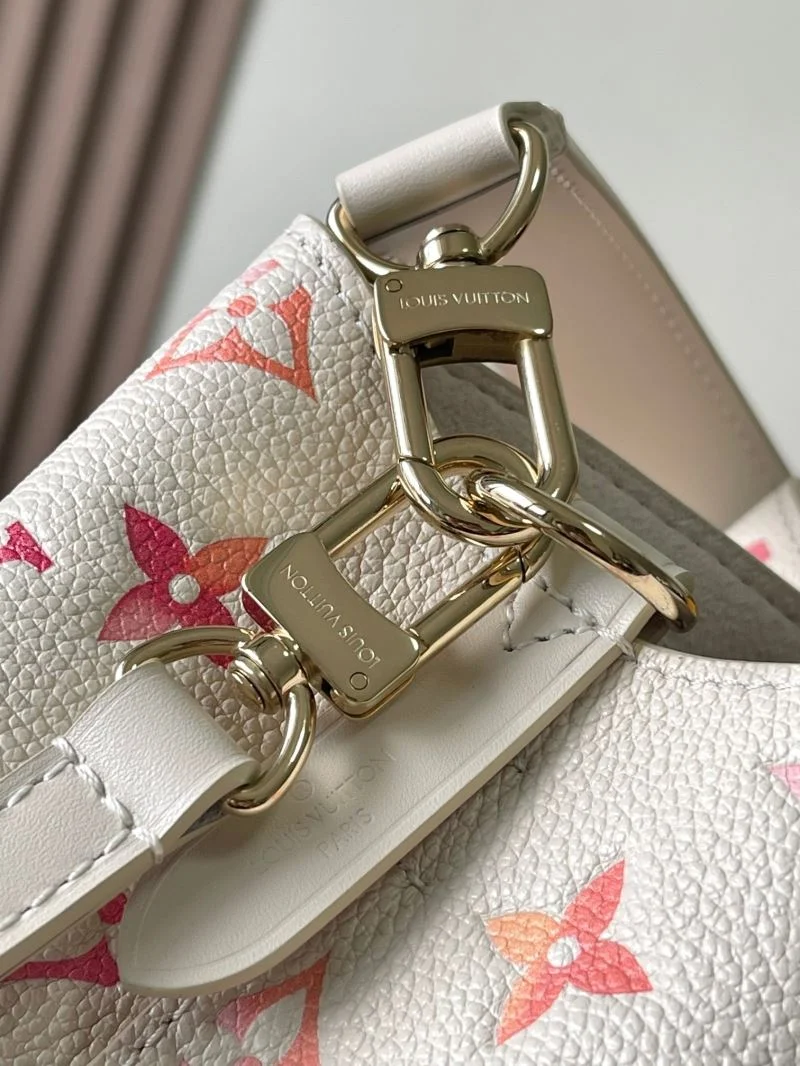 Discounted Louis Vuitton Bucket Bags