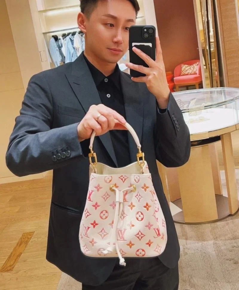 Discounted Louis Vuitton Bucket Bags