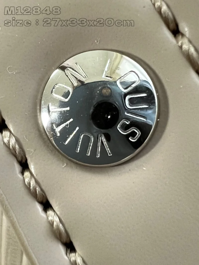 Accurate model Louis Vuitton Bucket Bags