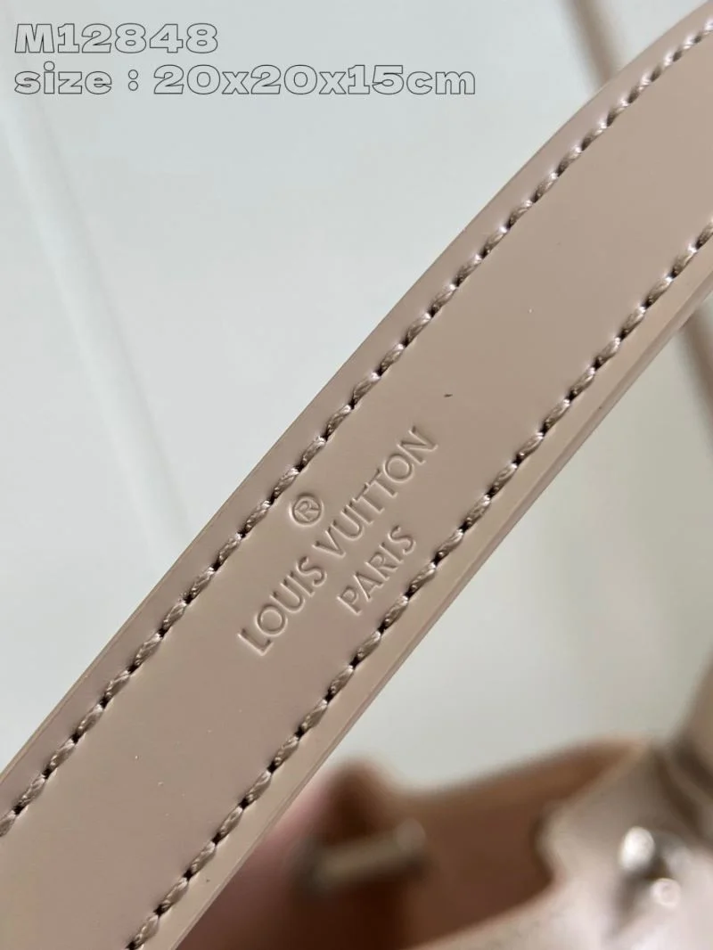 Top match Louis Vuitton Bucket Bags