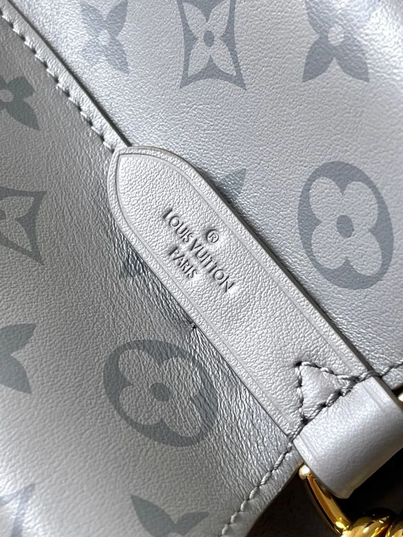 Exact replica Louis Vuitton Bucket Bags