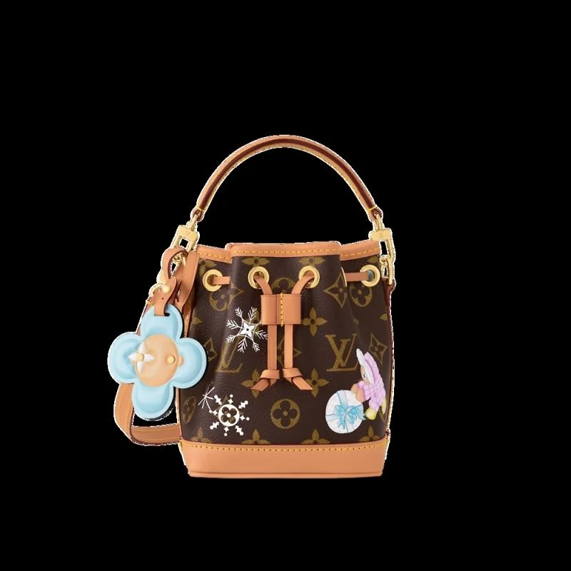 Top match Louis Vuitton Bucket Bags