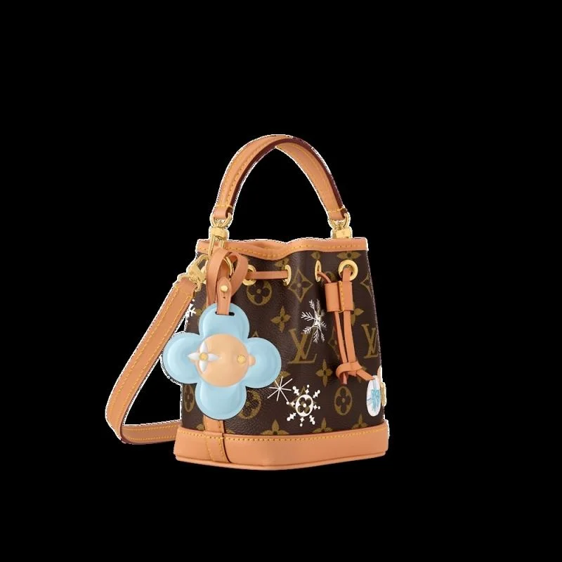 Top match Louis Vuitton Bucket Bags