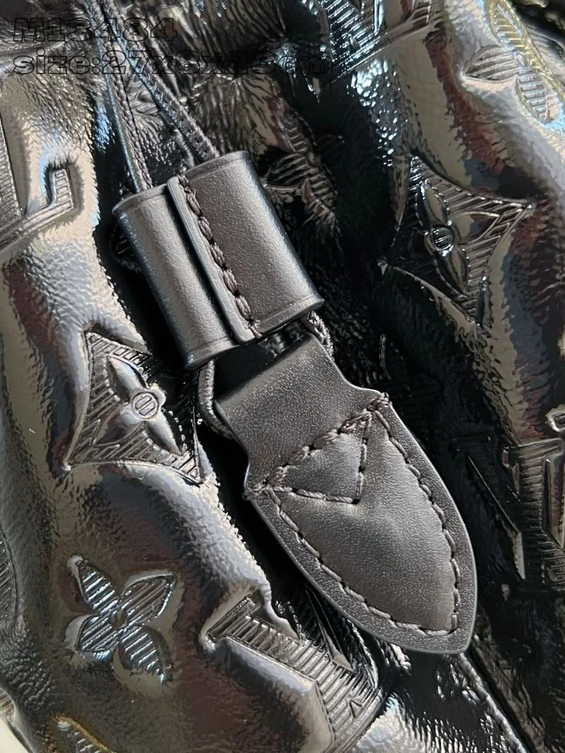 Official Louis Vuitton Bucket Bags