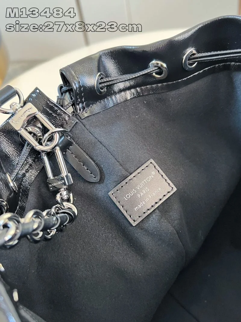 Official Louis Vuitton Bucket Bags