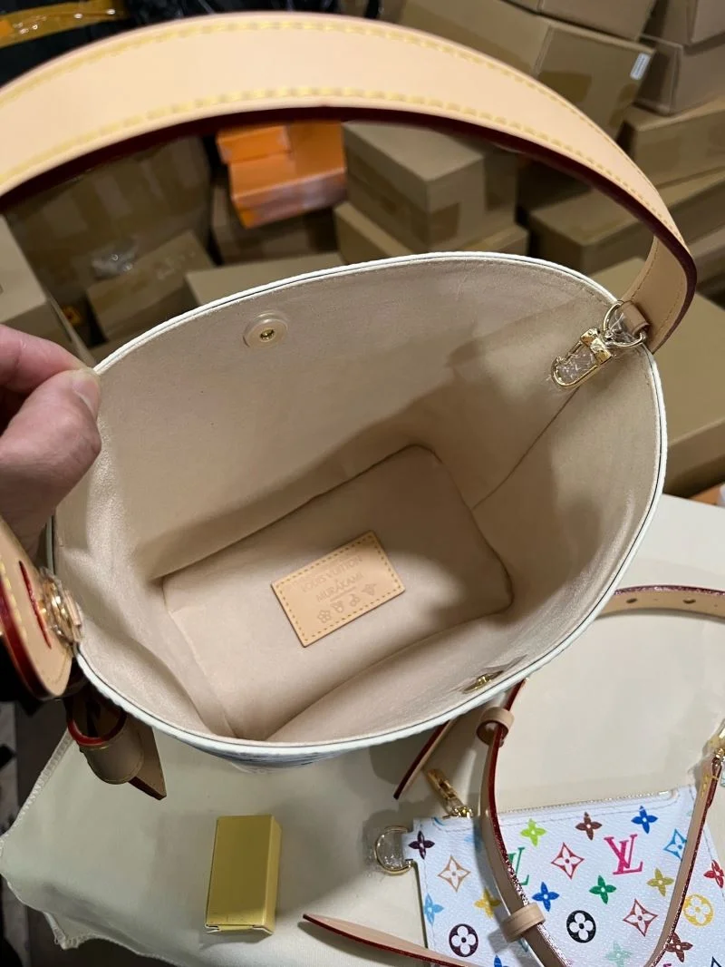 Mirror quality Louis Vuitton Bucket Bags