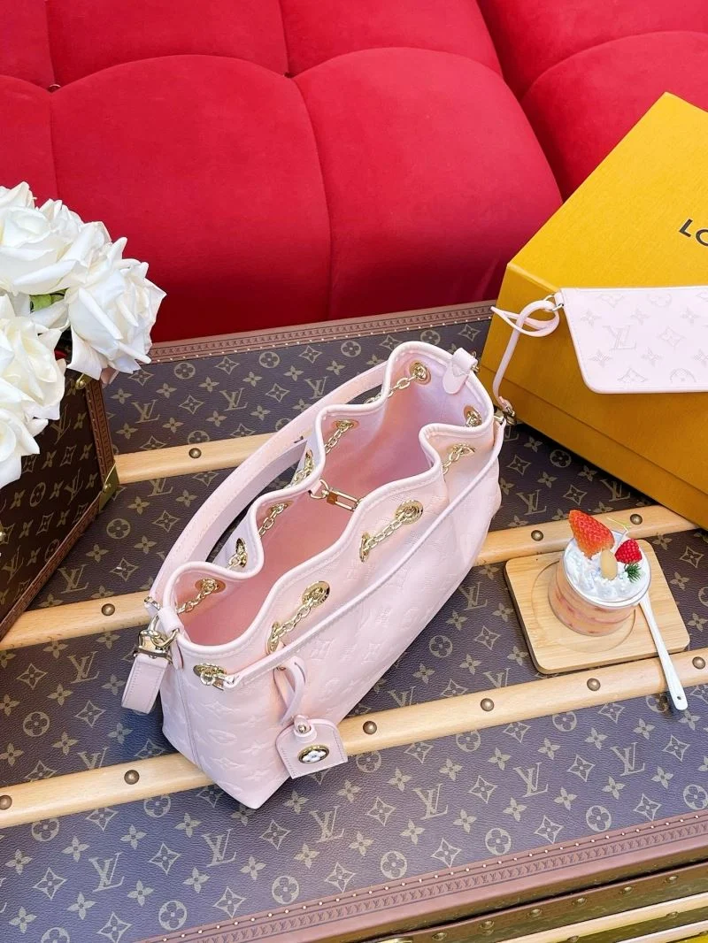 Low-cost Louis Vuitton Bucket Bags