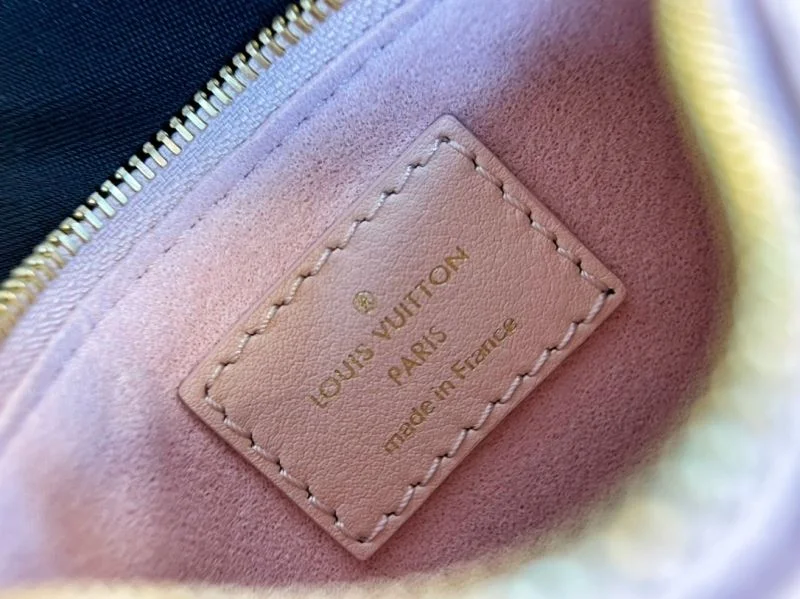 Low-cost Louis Vuitton Bucket Bags