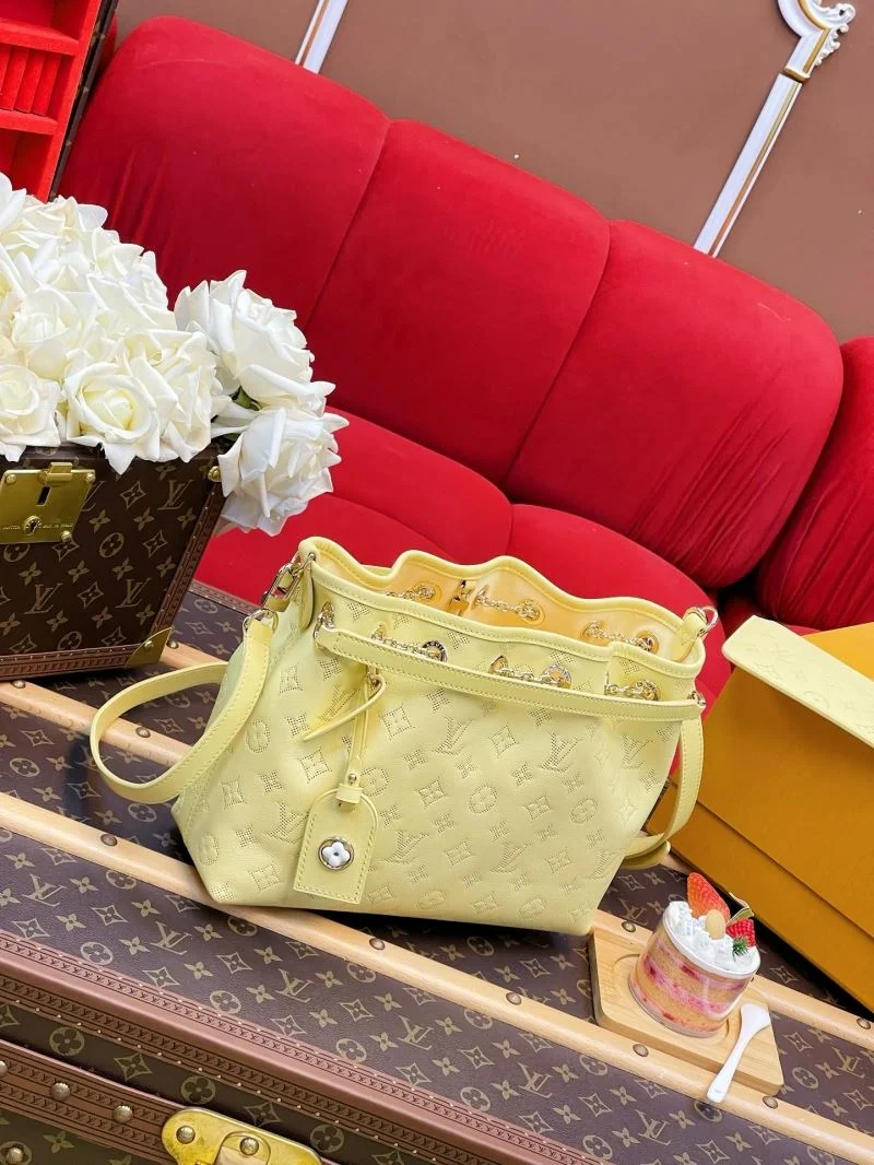 Discounted Louis Vuitton Bucket Bags