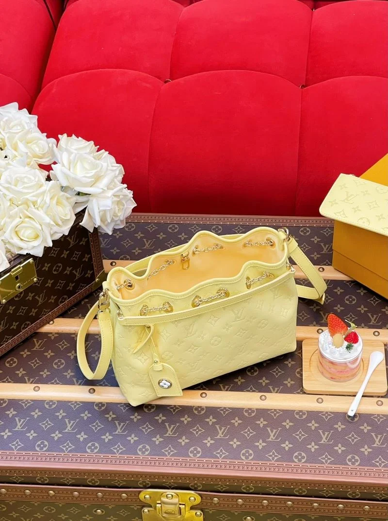 Discounted Louis Vuitton Bucket Bags