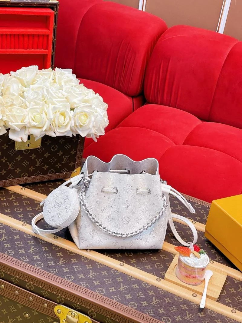 Indistinguishable Louis Vuitton Bucket Bags