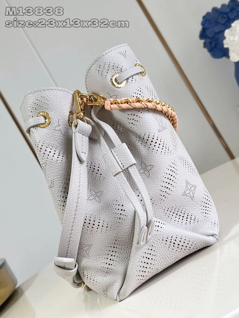 Accurate model Louis Vuitton Bucket Bags