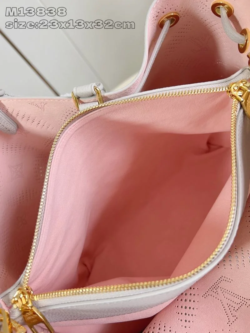 Accurate model Louis Vuitton Bucket Bags